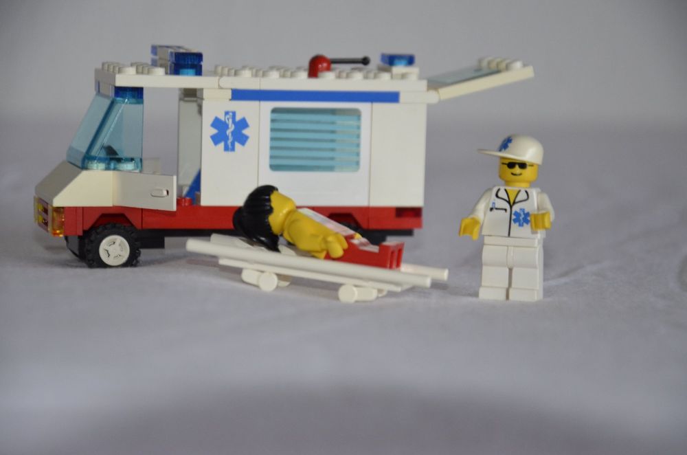 Lego 6666, Rettungswagenwagen / Ambulance 1994 | Kaufen auf Ricardo