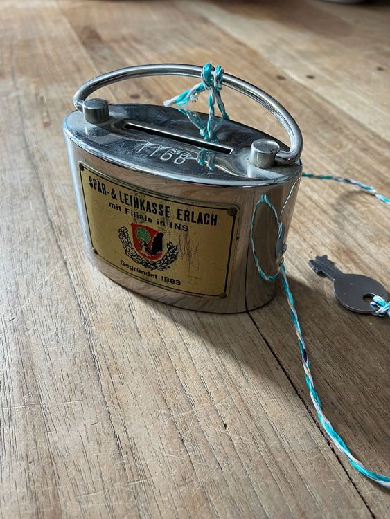 KÄSSELI MIT SCHLÜSSEL !! SPAR + LEIHKASSE ERLACH (Gebraucht) in Basel für CHF 35 – mit Lieferung ...