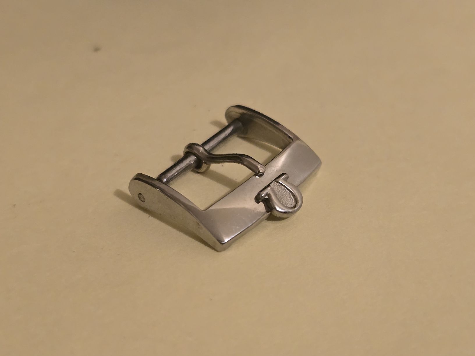 Omega bucle inox 16mm (Gebraucht) in Grand-Lancy für CHF 60 – mit ...