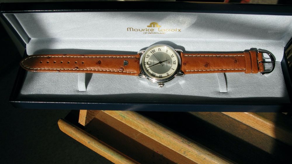KLASSISCHE MAURICE LACROIX AUTOMATIK UHR (Gebraucht) in Klosters für ...