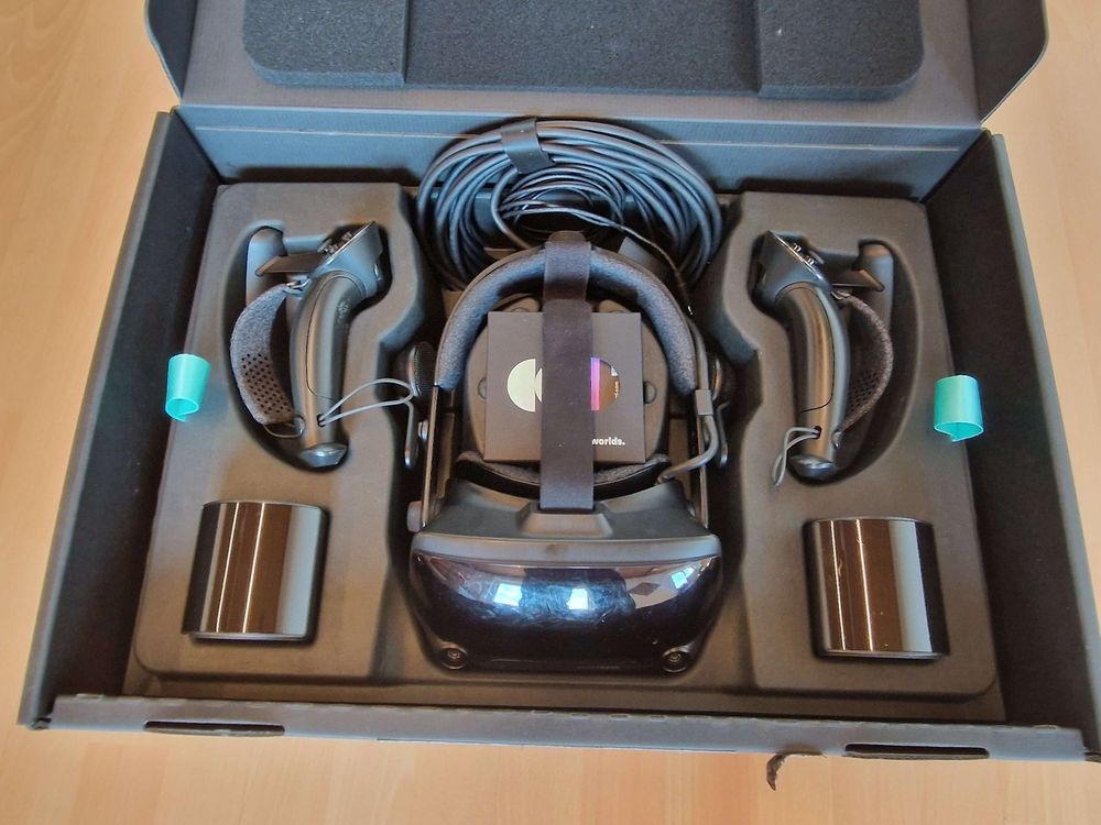 Valve Index VR Brille + Full Body Trackers (Gebraucht) in Altstätten ...