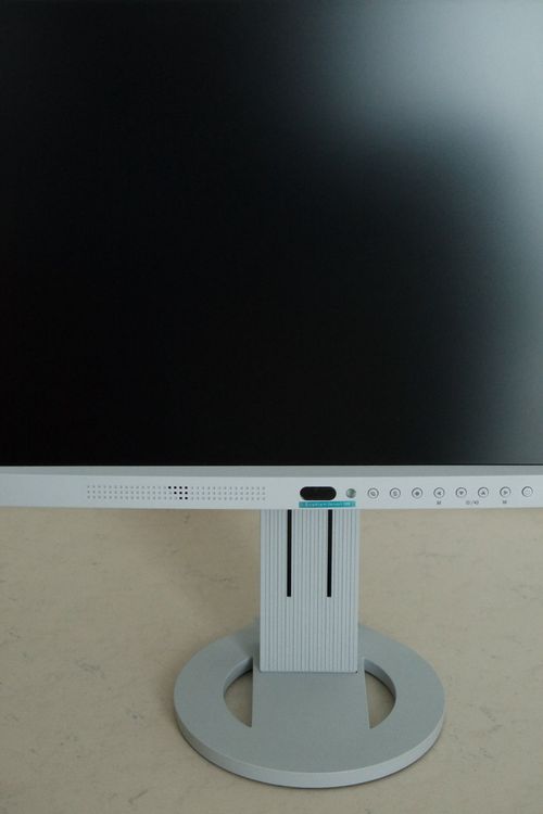 Eizo Monitor Bildschirm FlexScan EV2333W Top-Zustand | Kaufen auf Ricardo