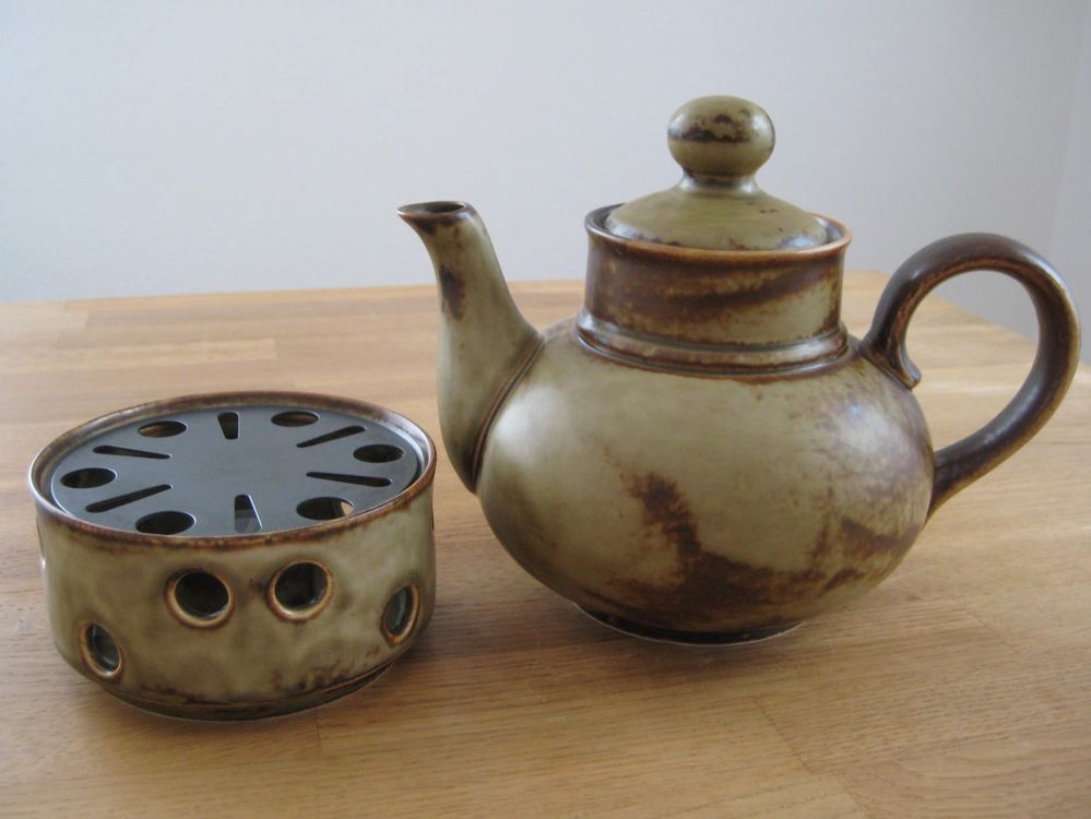 Teekanne mit Stövchen SAHARA Langenthal (Gebraucht) in Langendorf für ...