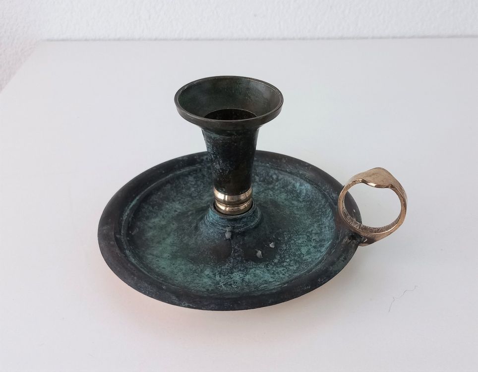 Alter Kerzenhalter aus Messing mit Fingerhalter | Kaufen auf Ricardo