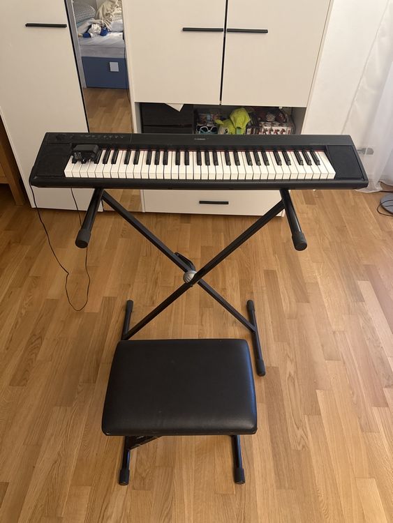 Yamaha Piaggero NP-12 with Stand and Bench – Good Condition (Gebraucht ...