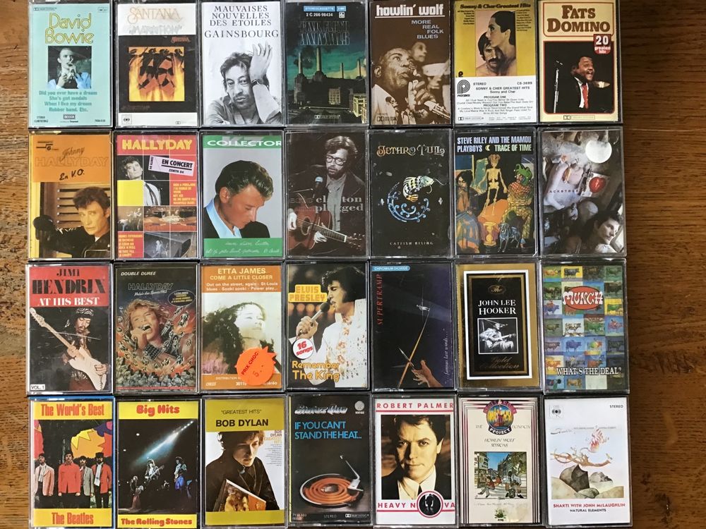 Gros lot de 65 k7 musicassettes avec meuble rangement | Kaufen auf Ricardo