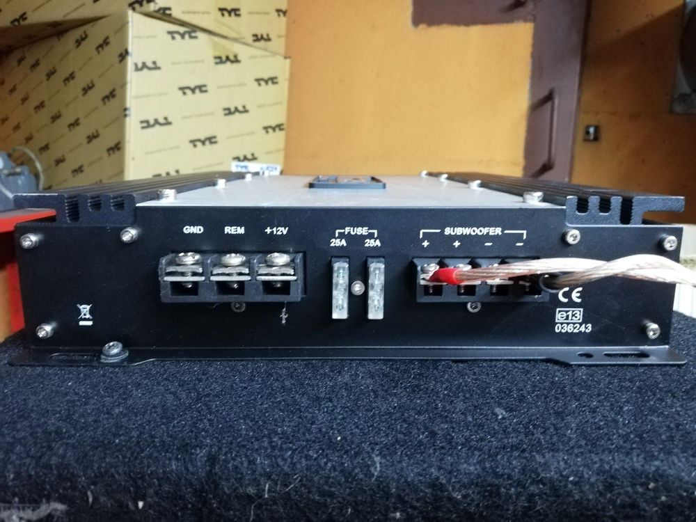 SUBWOOFER Magnat Destroyer JK300 (Gebraucht) in für CHF 19 – nur ...