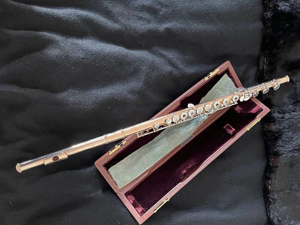 Sankyo Querflöte 5 Karat Gold - Handmade, Modell 5/4, 2005 (Gebraucht) in Zürich für CHF 7000 ...