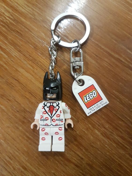 LEGO Kiss Kiss Tuxedo Batman Key Chain | Kaufen auf Ricardo
