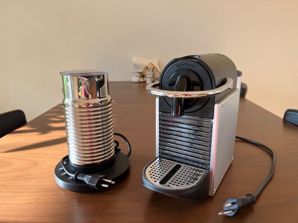 Nespresso Aeroccino + COFFEE MACHINE (Gebraucht) in für CHF 60 – mit ...