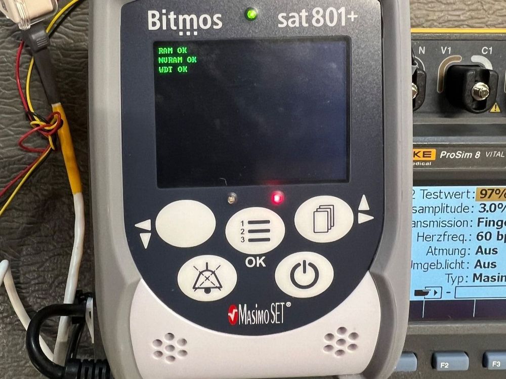 Bitmos 801+ Überwachungsmonitor / Pulsoximeter mit MasimoSet (Gebraucht ...