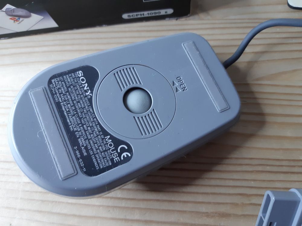 Original SONY Playstation 1 PS1 PS PSX Maus SCPH-1090 + OVP (Gebraucht) in Welschenrohr für CHF ...
