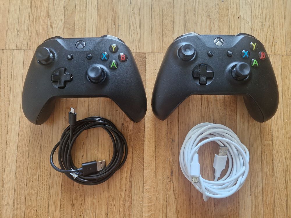 Zwei Microsoft Xbox Wireless Controller (Defekt) in Zürich für CHF 15 – mit Lieferung auf ...