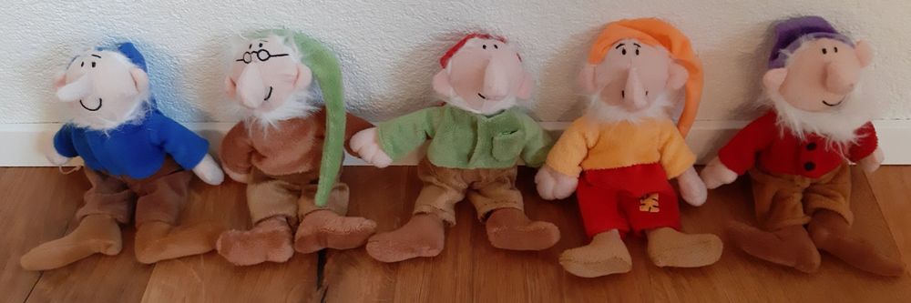 5 Zwerge Zapf Zepf Zupf Zipfelwitz, 4 Puzzles, 1 Kochbuch (Gebraucht ...