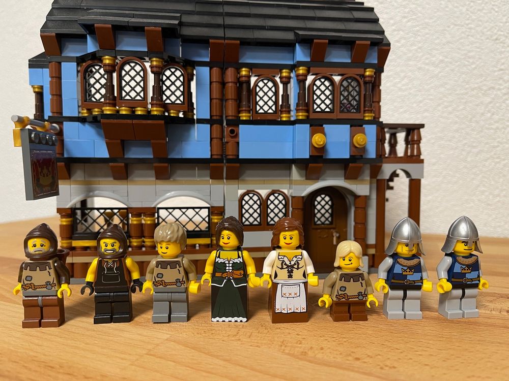 LEGO Castle 10193 Mittelalter Marktplatz (D'occasion) à Kirchberg BE ...