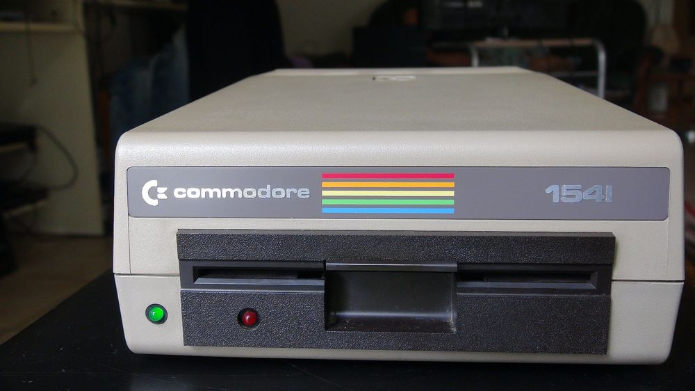 Commodore Floppy Disk VC 1541 mit Kabeln und Testdiskette. (Gebraucht ...