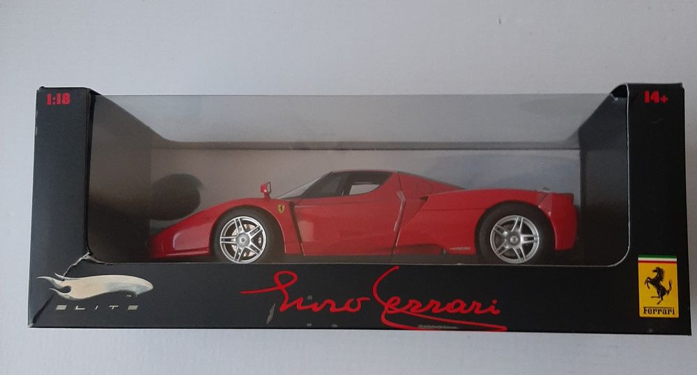 FERRARI ENZO 1:18 (Nuovo e nell'imballaggio originale) a per CHF 70 ...