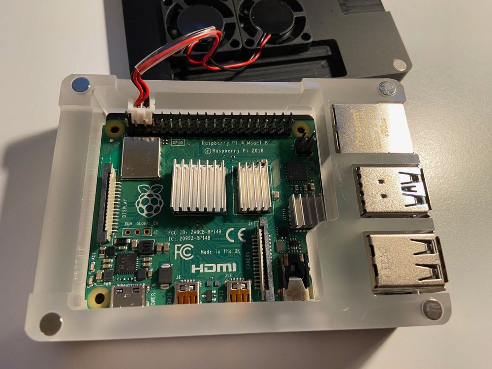 Raspberry Pi 4 Model B inkl. Magnetcase Joy It | Kaufen auf Ricardo