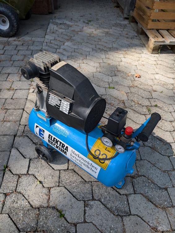 Compresseur ELEKTRA BECKUM 24L comme neuf (Gebraucht) in Versoix für ...
