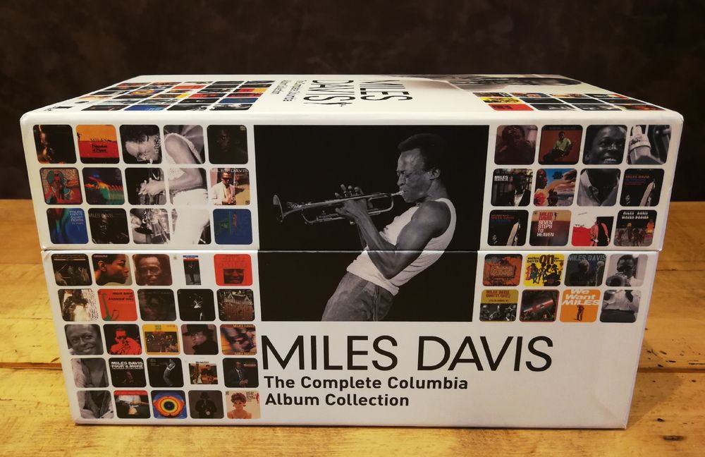 MILES DAVIS THE COMPLETE COLUMBIA ALBUM COLLECTION 2009 (Neuf (Voir ...