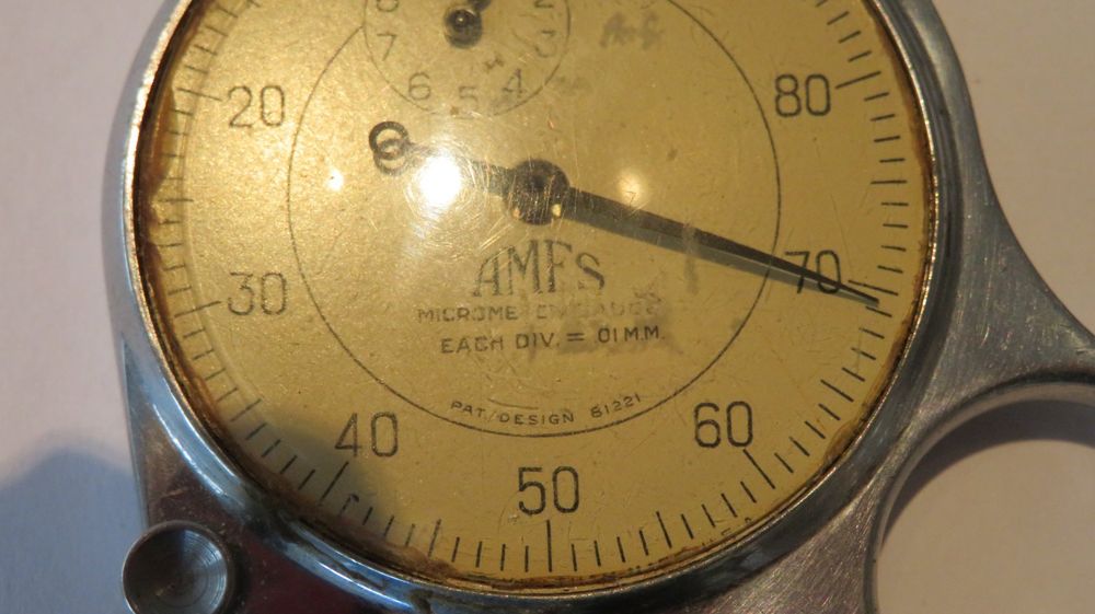 Micrometer alt der Firma Ames Div. = 0.1 mm (Gebraucht) in Wetzikon ZH ...