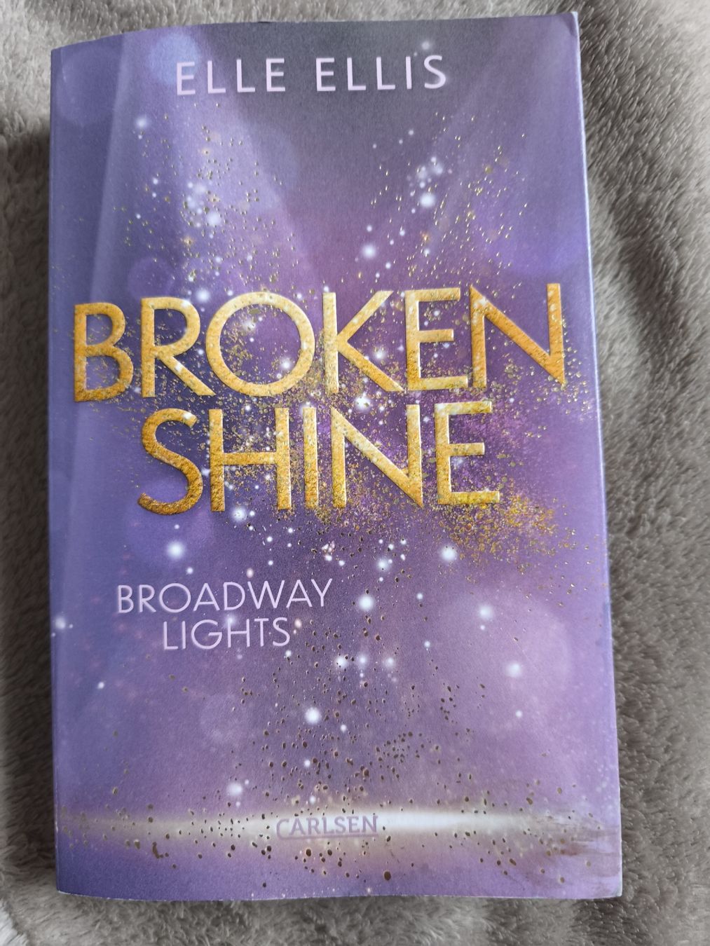 Broken Shine von Elle Ellis (Gebraucht) in Aarau für CHF 5 – mit ...