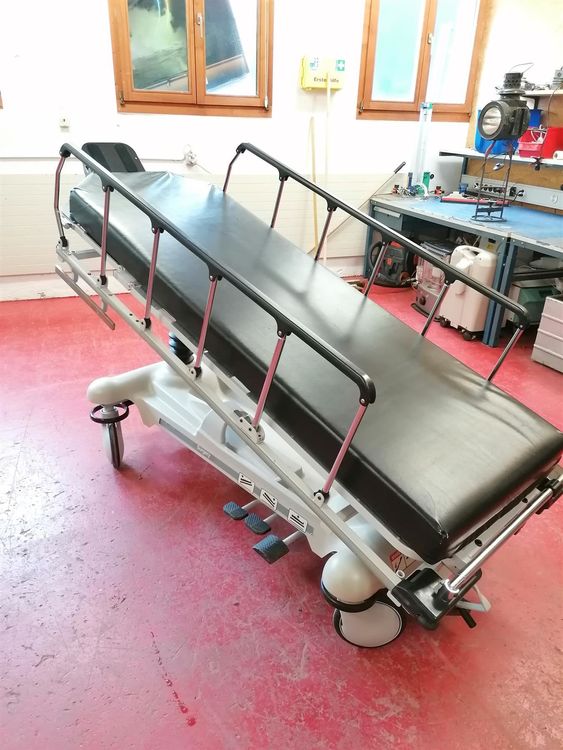 Stryker Head/Neck Stretcher (Gebraucht) in Niederdorf für CHF 655 – mit ...