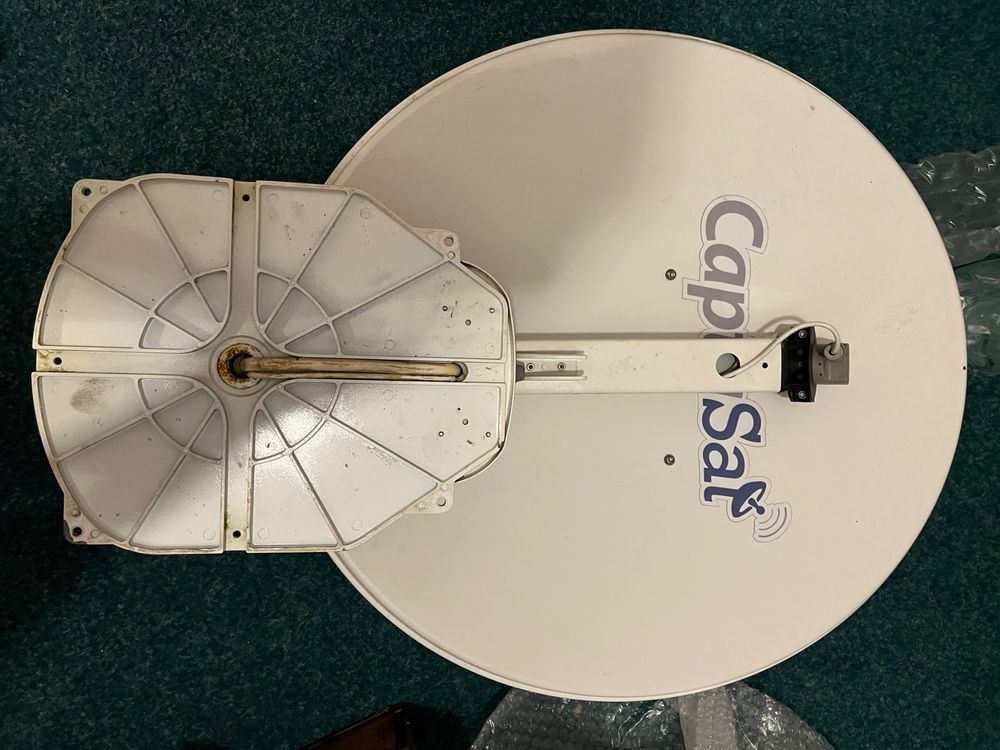 Sat-Anlage für Camper, komplett, vollautomatisch (Gebraucht) in ...