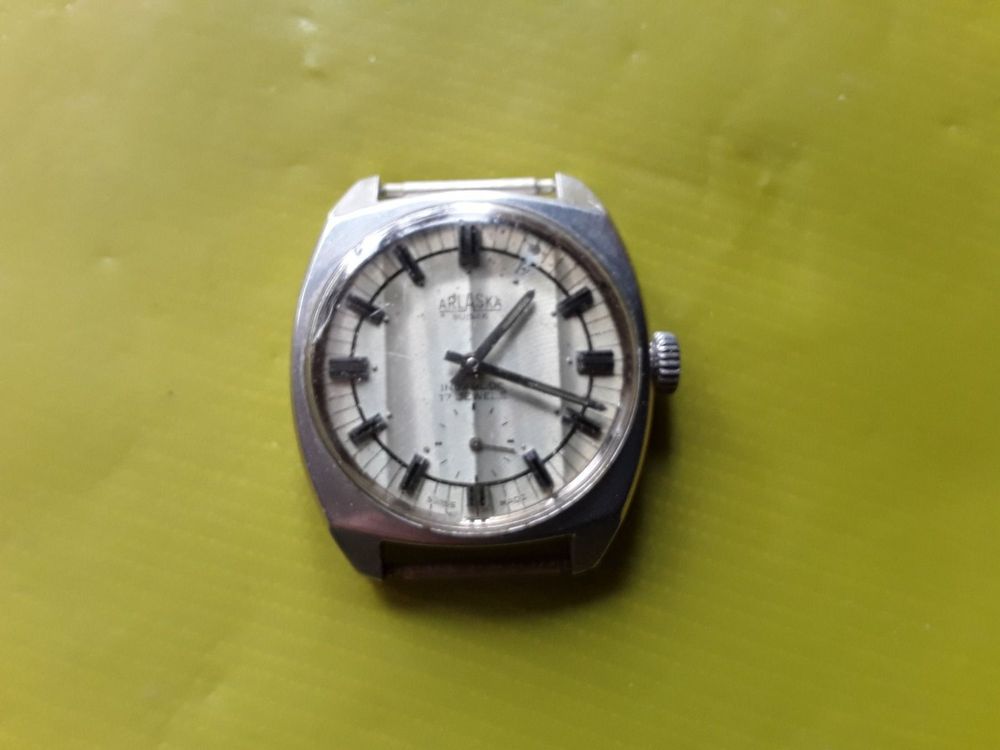 Arlaska Suisse Handaufzug Uhr, Vintage | Kaufen auf Ricardo