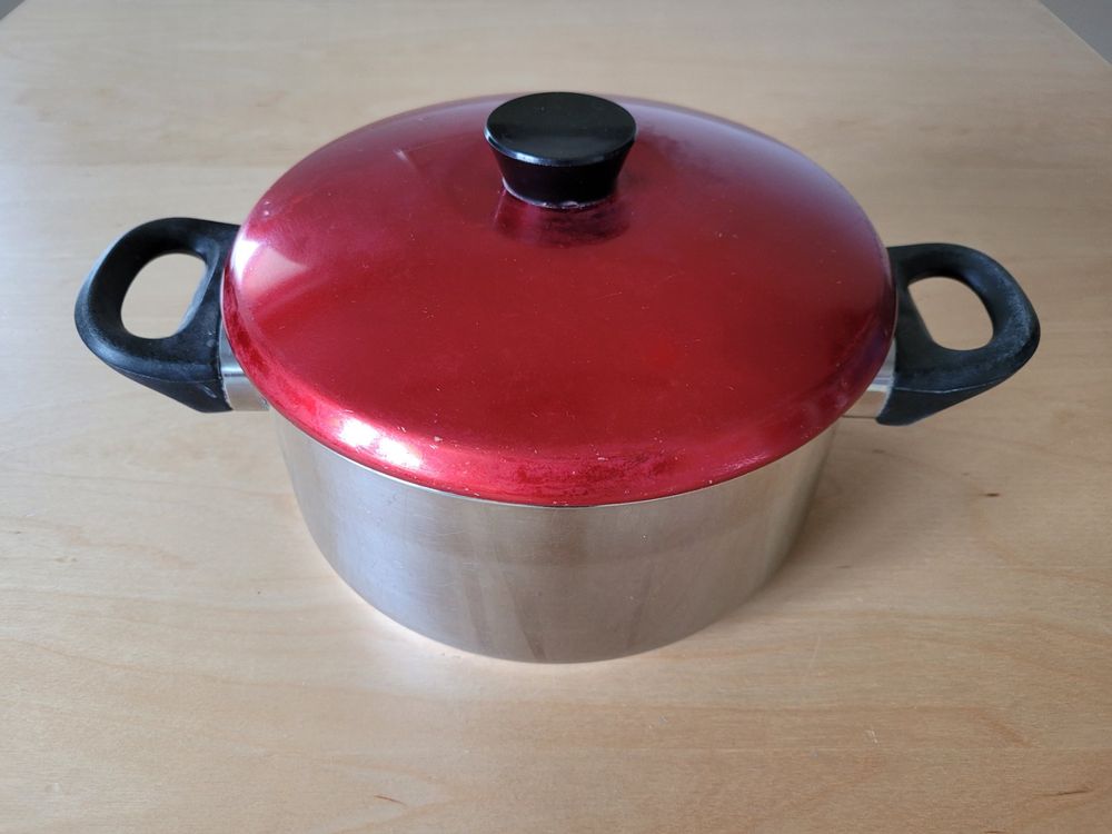 Topf Pfanne (3 Liter, 20cm Durchmesser) (Gebraucht) in Wiesendangen für ...