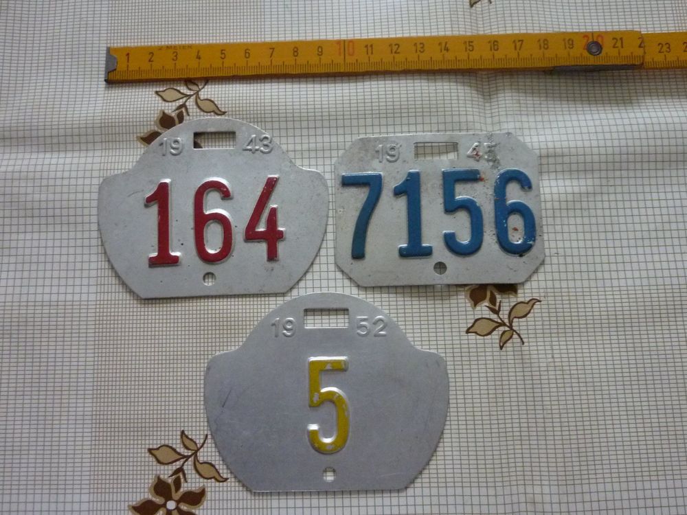 Velonummern Fahrradnummern Fahrrad Kennzeichen 1943/45/52 (Gebraucht ...