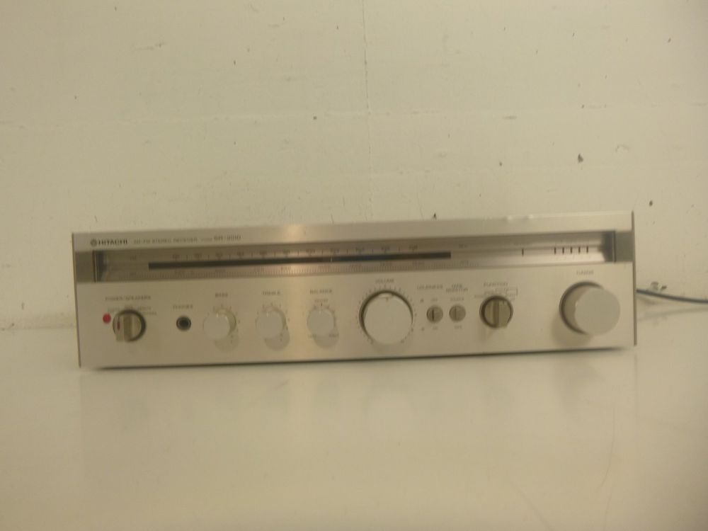 Hitachi SR-2010 Vintage Stereo Receiver | Kaufen auf Ricardo