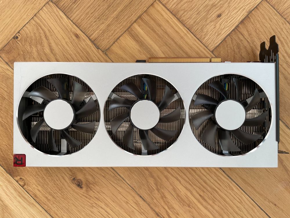 AMD Radeon VII 16GB Graphics Video Card (Gebraucht) in Zürich für CHF ...