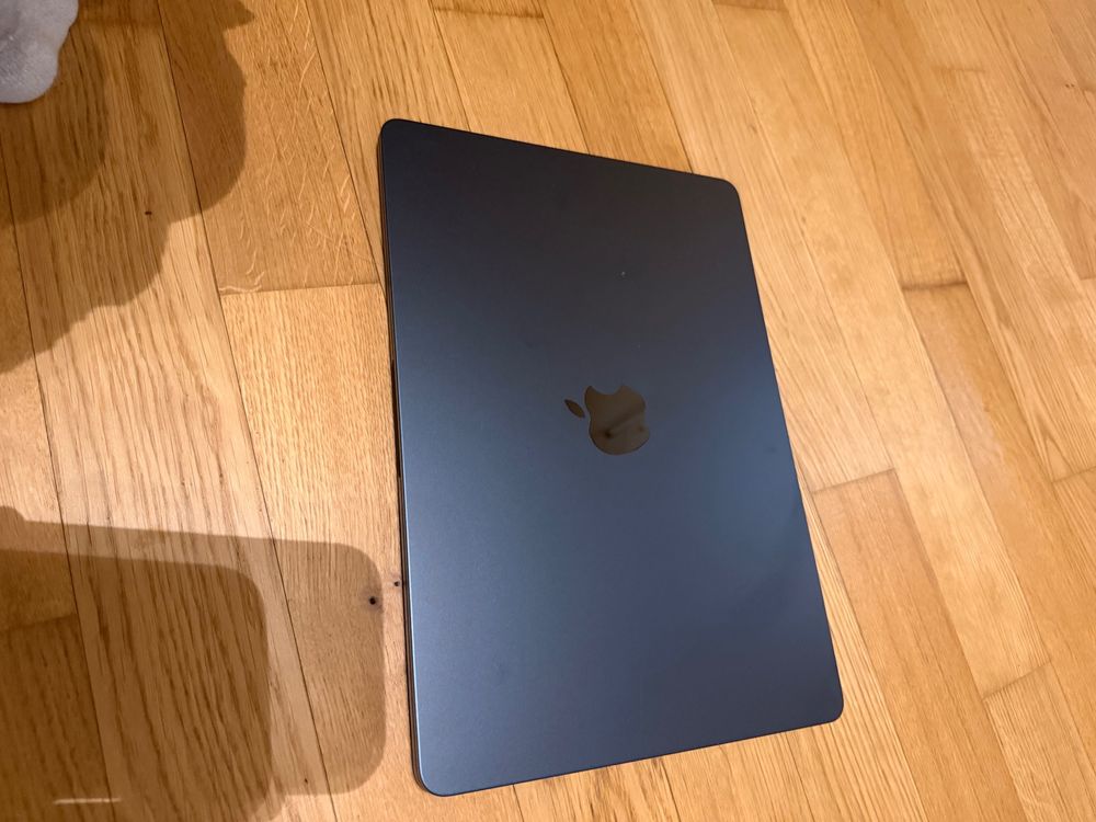 Apple MacBook Air M2 13" 256GB Space Blue (Gebraucht) in Hinwil für CHF ...