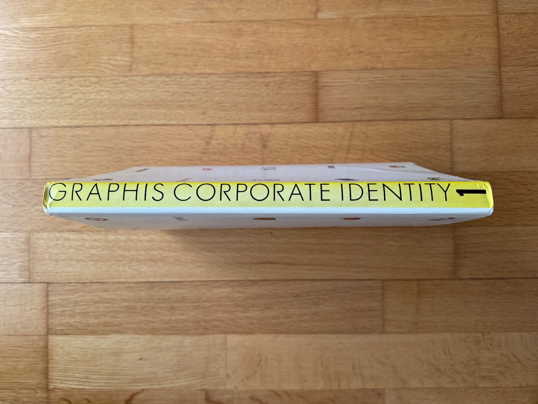 Graphics Corporate Identity 1 – Logos & Marken Design Buch (Gebraucht ...