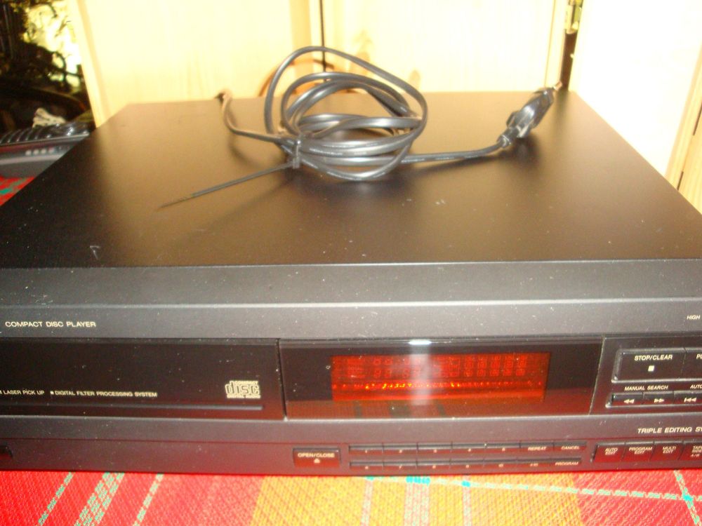 JVC CD Player (Gebraucht) in für CHF 10 – mit Lieferung auf Ricardo kaufen