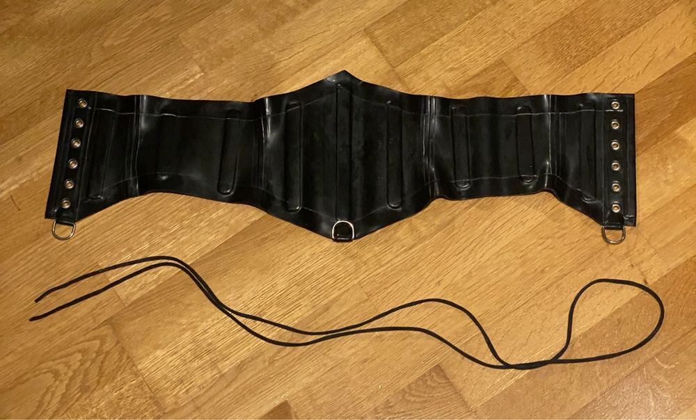 Latex Korsett schwarz DeMask | Kaufen auf Ricardo