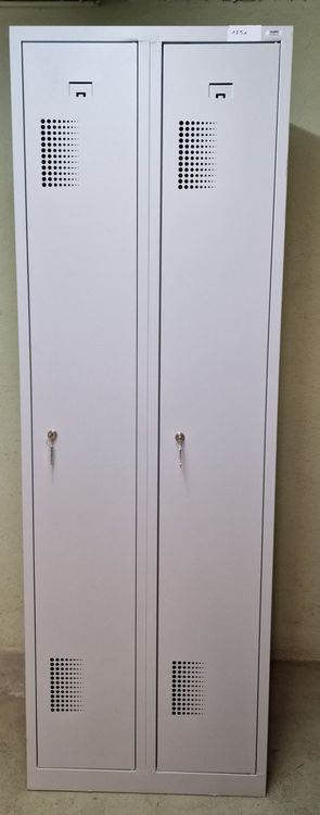 Metallschrank-Spind (Neu (gemäss Beschreibung)) in Necker für CHF 140 ...