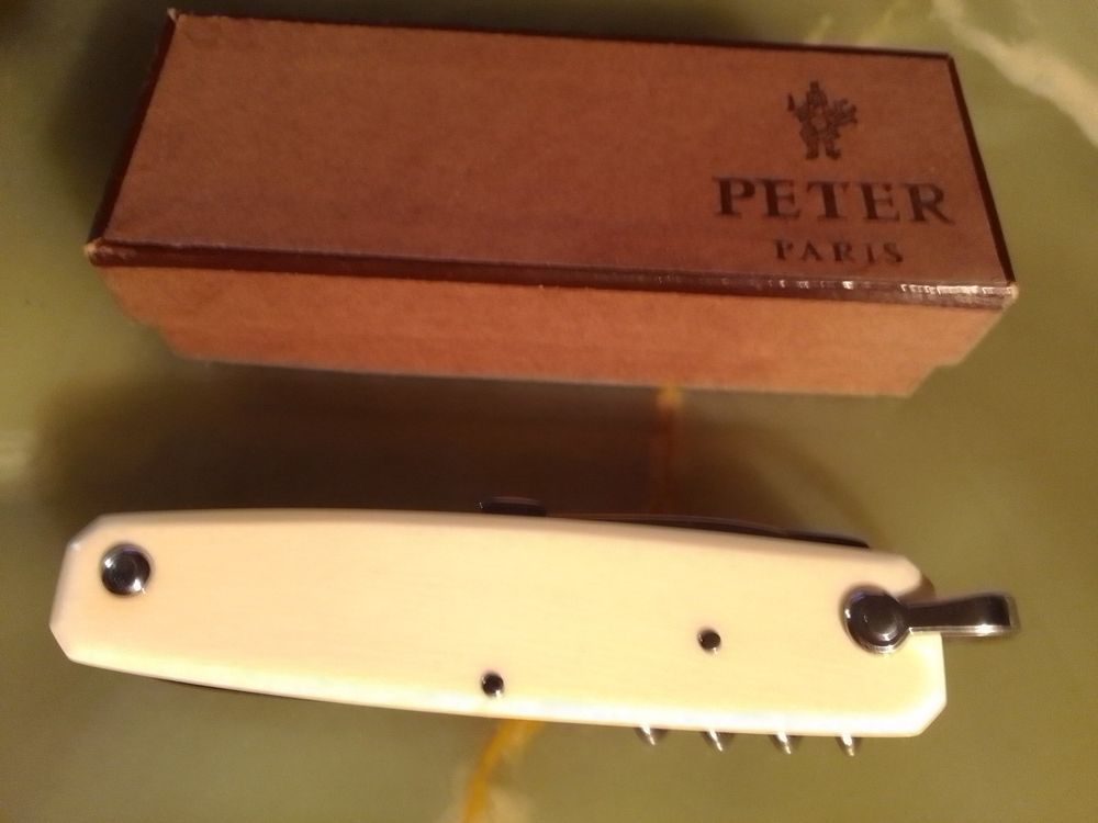 Pliant de Peter Paris (D'occasion) à Lausanne pour CHF 180 – avec ...