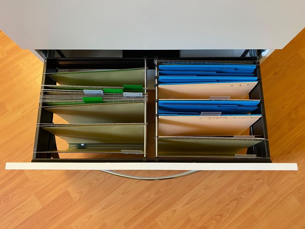 Sitag Aktenschrank - mit hängemappen - Neupreis CHF 1'500... (Gebraucht) in Egg b. Zürich für ...