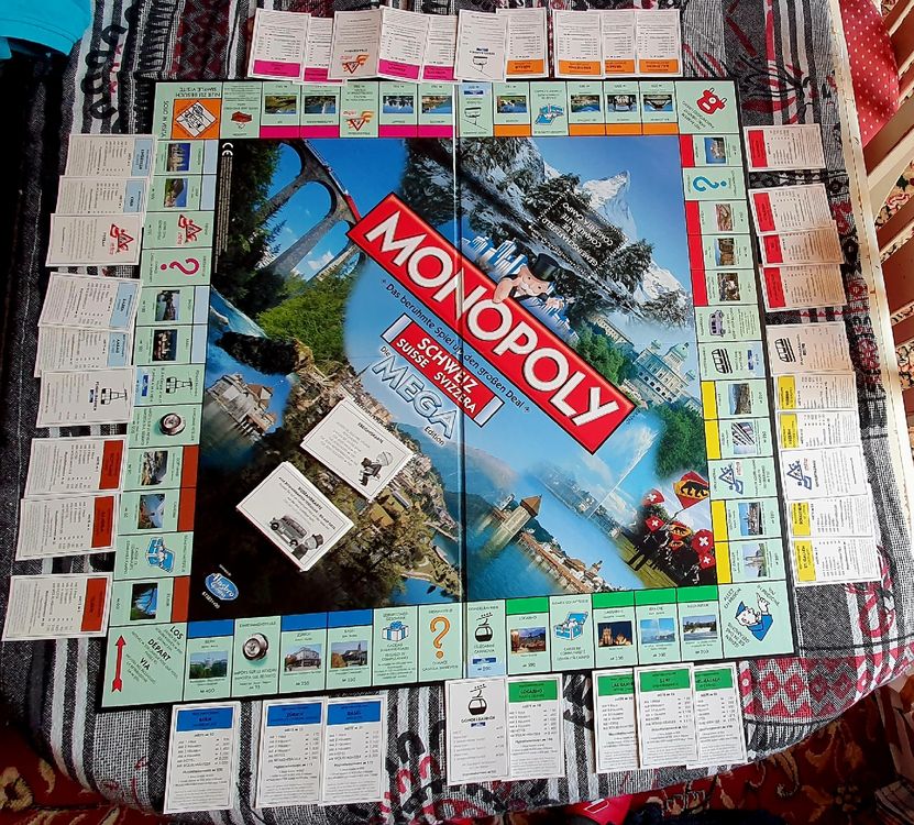 🇨🇭 Monopoly Mega Edition Schweiz Suisse Svizzera 🇨🇭 (Gebraucht) in Bachs für CHF 30 – mit ...