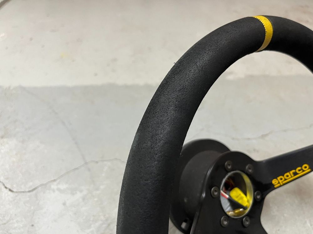 Sparco R345 Lenkrad, inkl. Nabe und Schleifring BMW E36 | Kaufen auf Ricardo