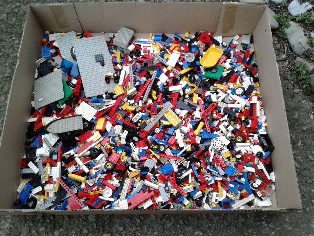 #2 LEGO 6kg Kiloware / Räumung Liquidation Flohmarkt (Gebraucht) in Küssnacht am Rigi für CHF 52 ...