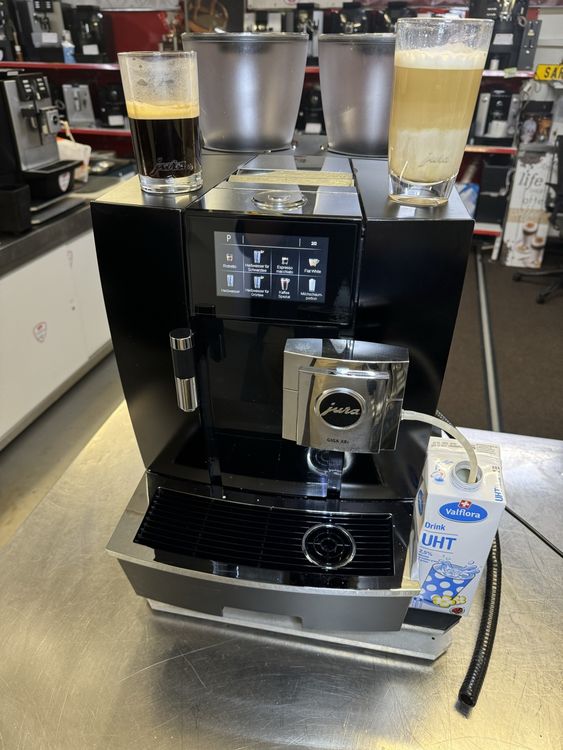 JURA GIGA X8c Professional (Gebraucht) in Zürich für CHF 3000 – nur Abholung auf Ricardo kaufen
