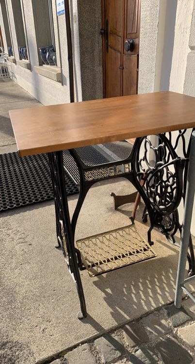 Singer Alter Nähtisch | Kaufen auf Ricardo