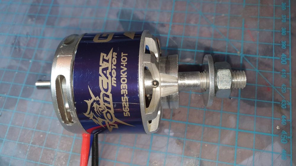 Tomcat G90 Brushless Motor 5625 KV330 (Gebraucht) in für CHF 39 – mit ...