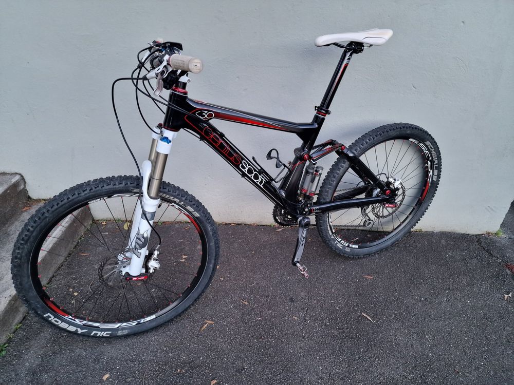 Scott Genius 30 Carbon Fully, Top Zustand! (Gebraucht) in Hilterfingen ...