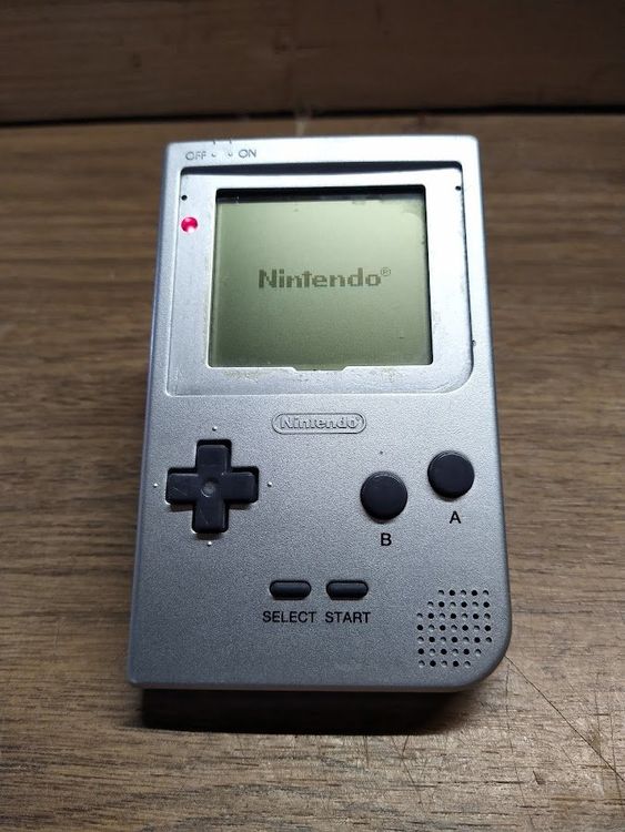 Nintendo Game Boy Pocket Silber Retro Kult (Gebraucht) in Walkringen ...