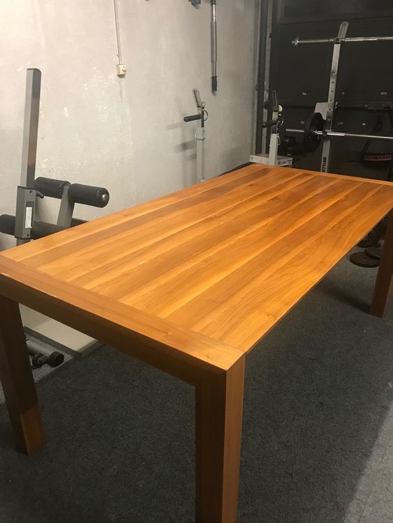 Massiver Holztisch, Esstisch, guter Zustand! (Gebraucht) in Ebmatingen für CHF 105 – nur ...