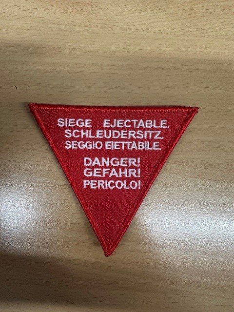 Patch Velcro Siège éjéctable (Gebraucht) in Les acacias für CHF 7 – mit ...